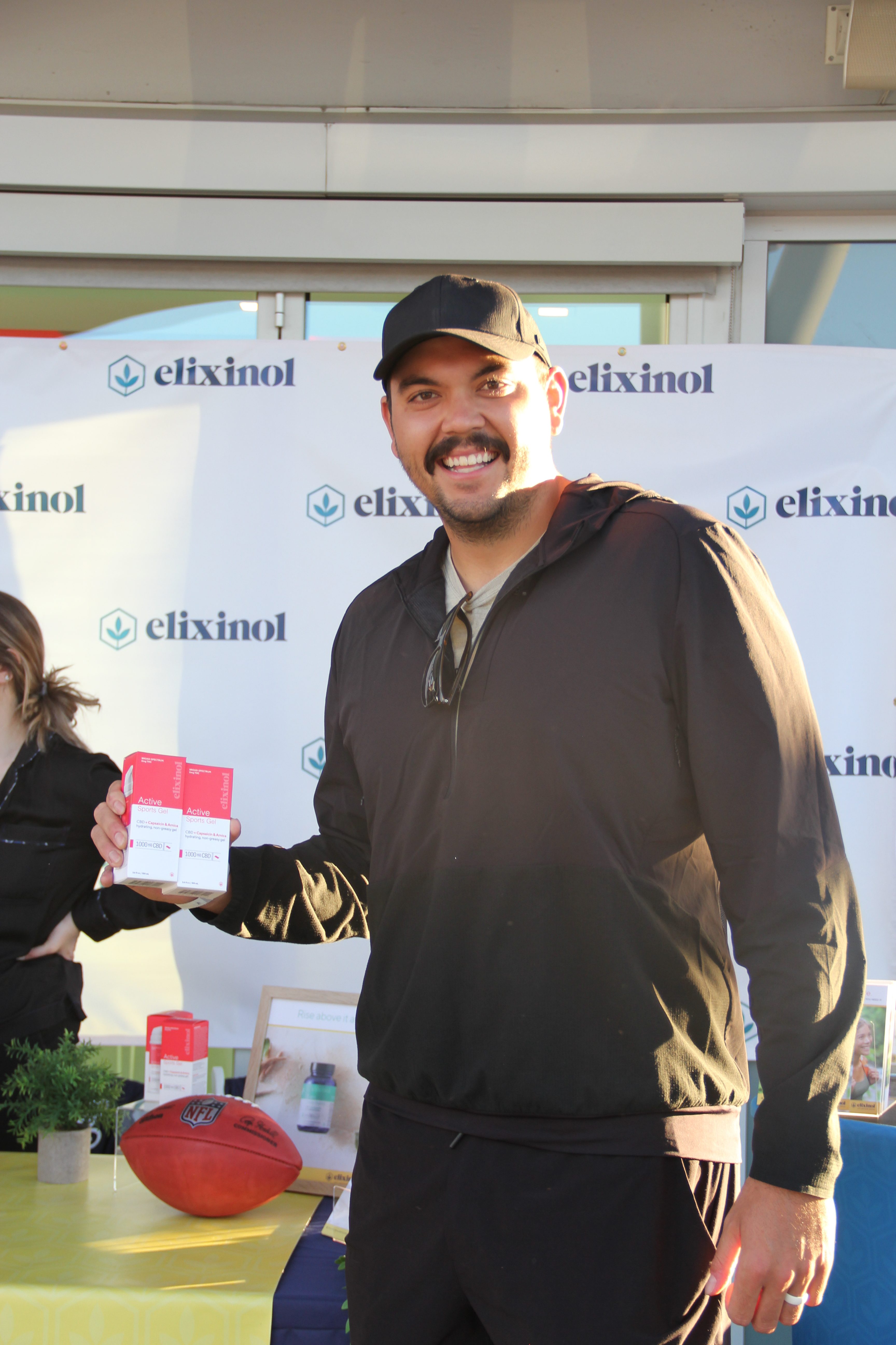 Rams Super Bowl Champion Ryan Santoso opens up Super Bowl Festivities ...